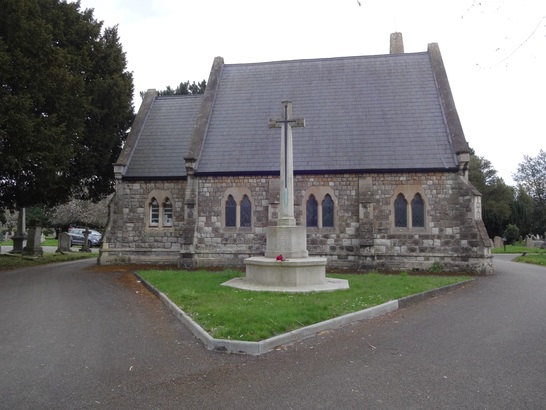 CWGC: Twickenham Cemetery