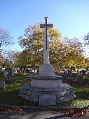 CWGC: Cross Of Sacrifice With Memorial Panel