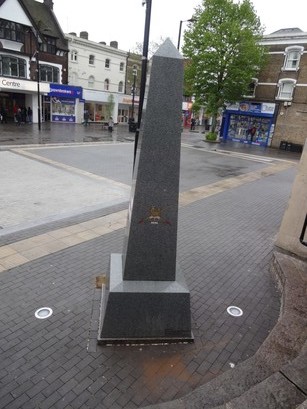 Hounslow War Memorial and Holy Trinity Steps