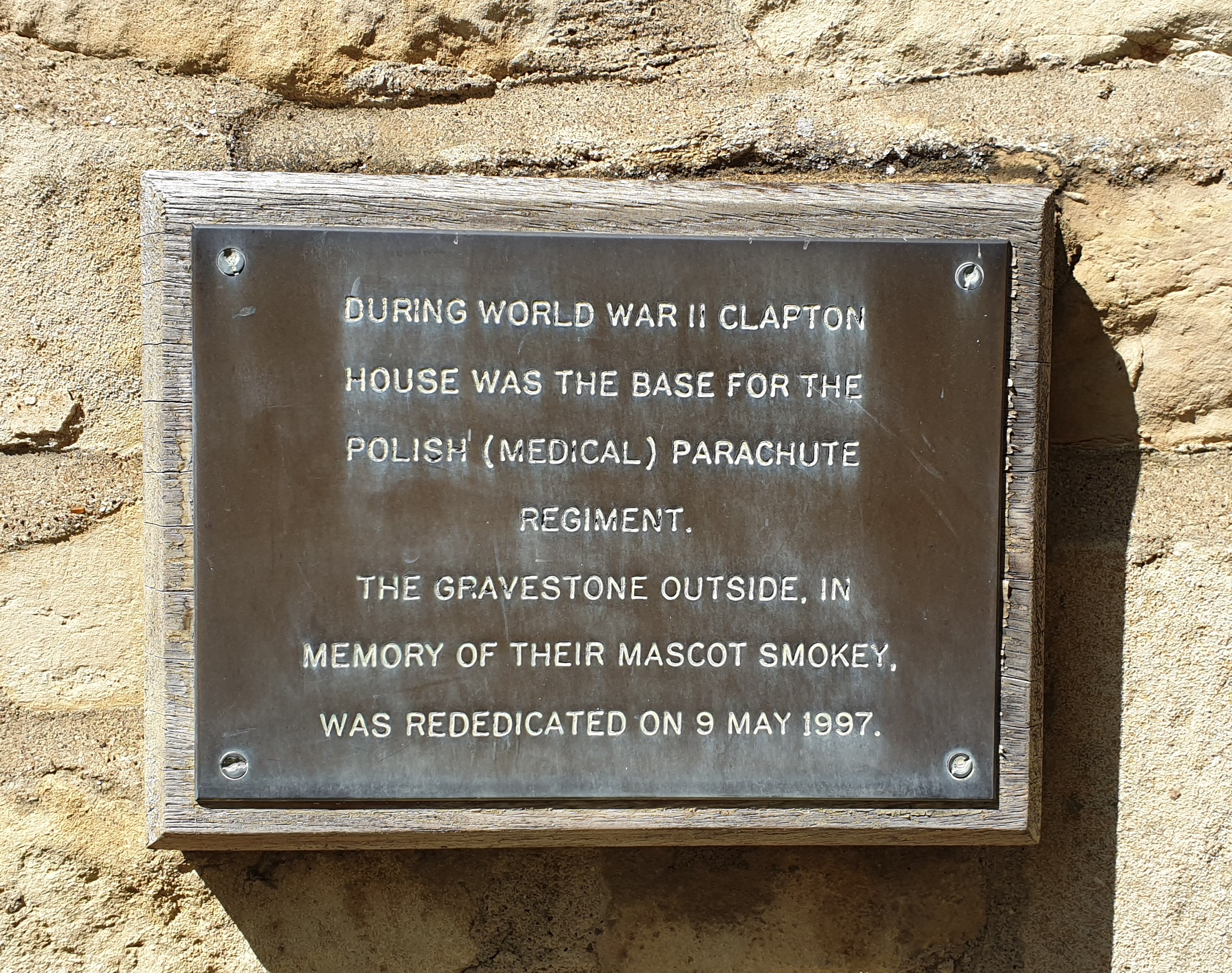 Stamford - Smokey the Dog - War Memorials Online