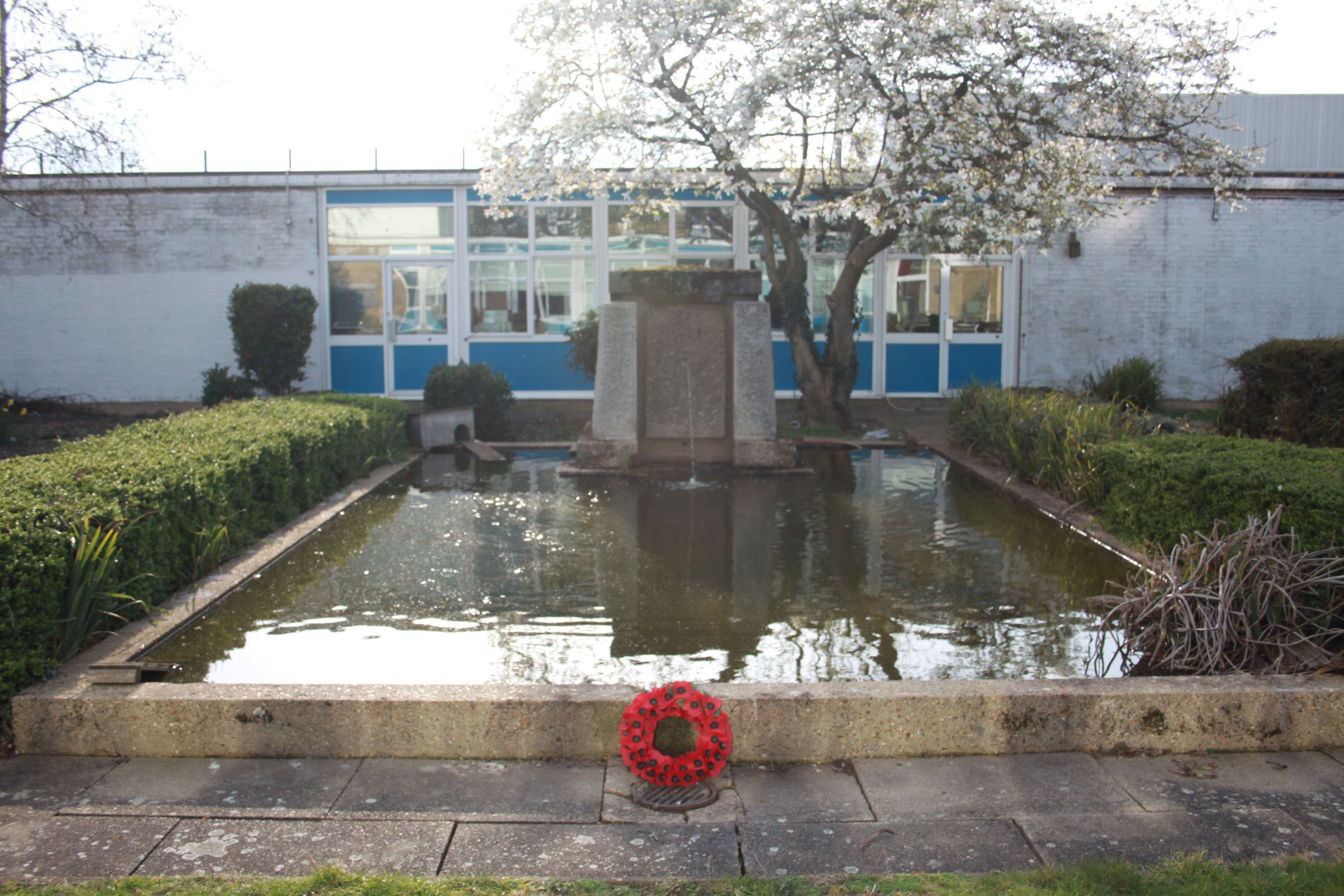 The Radcliffe School - War Memorial