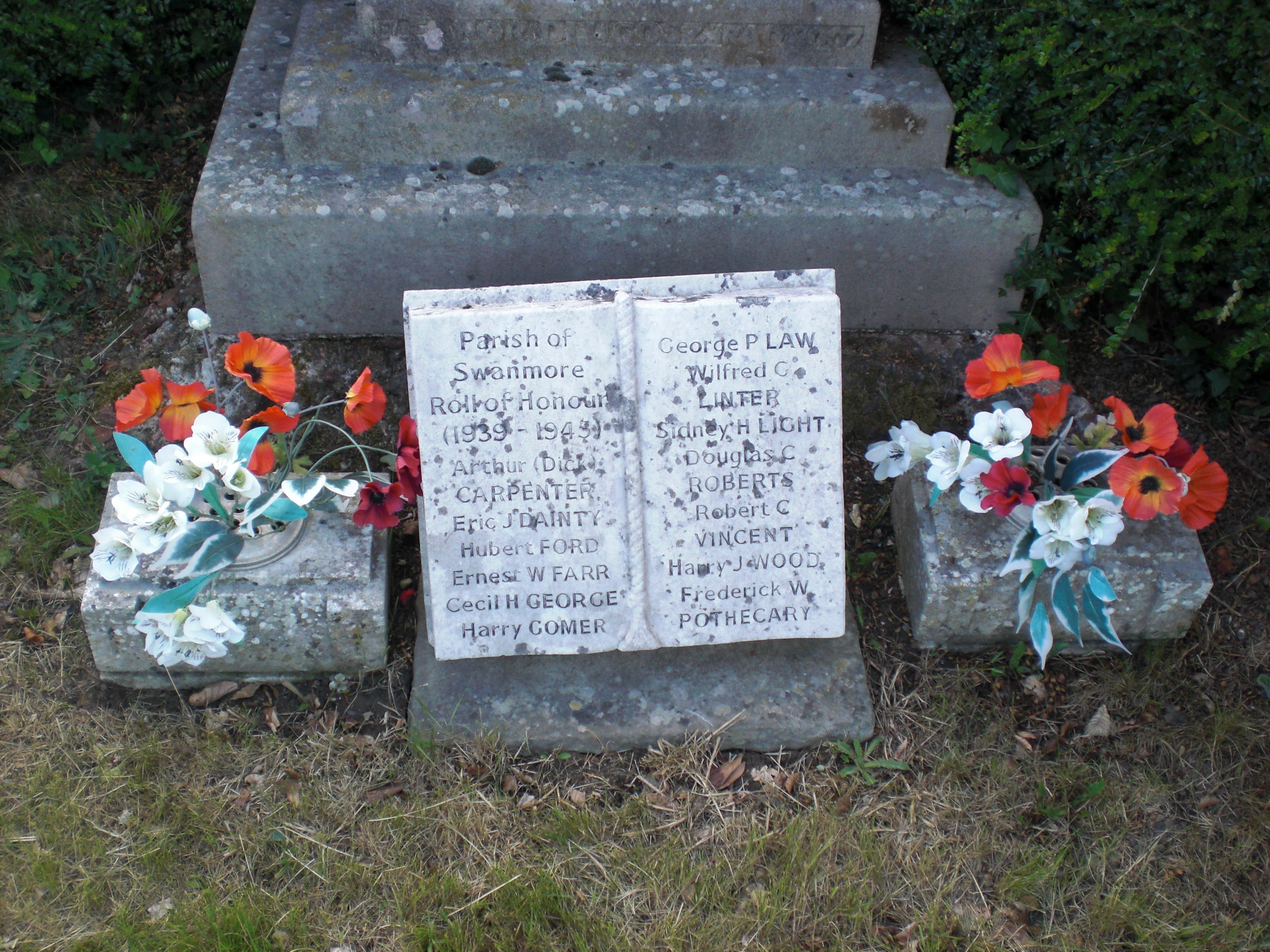 Swanmore: St Barnabas cross