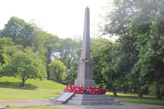 1914-1919, 1939-1945 obelisk, bowes museum ground, barnard castle