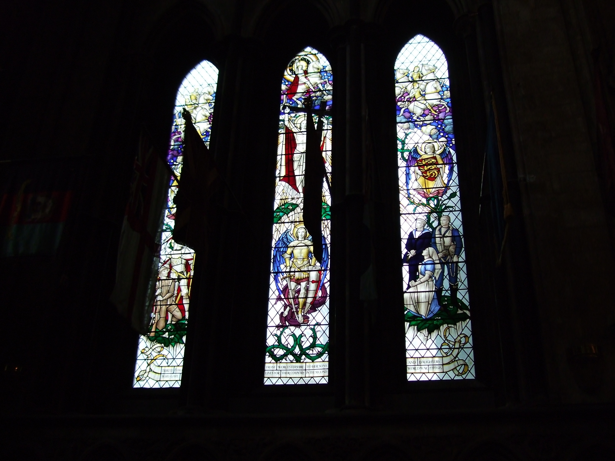 COUNTY OF WORCESTERSHIRE - WINDOW WW2