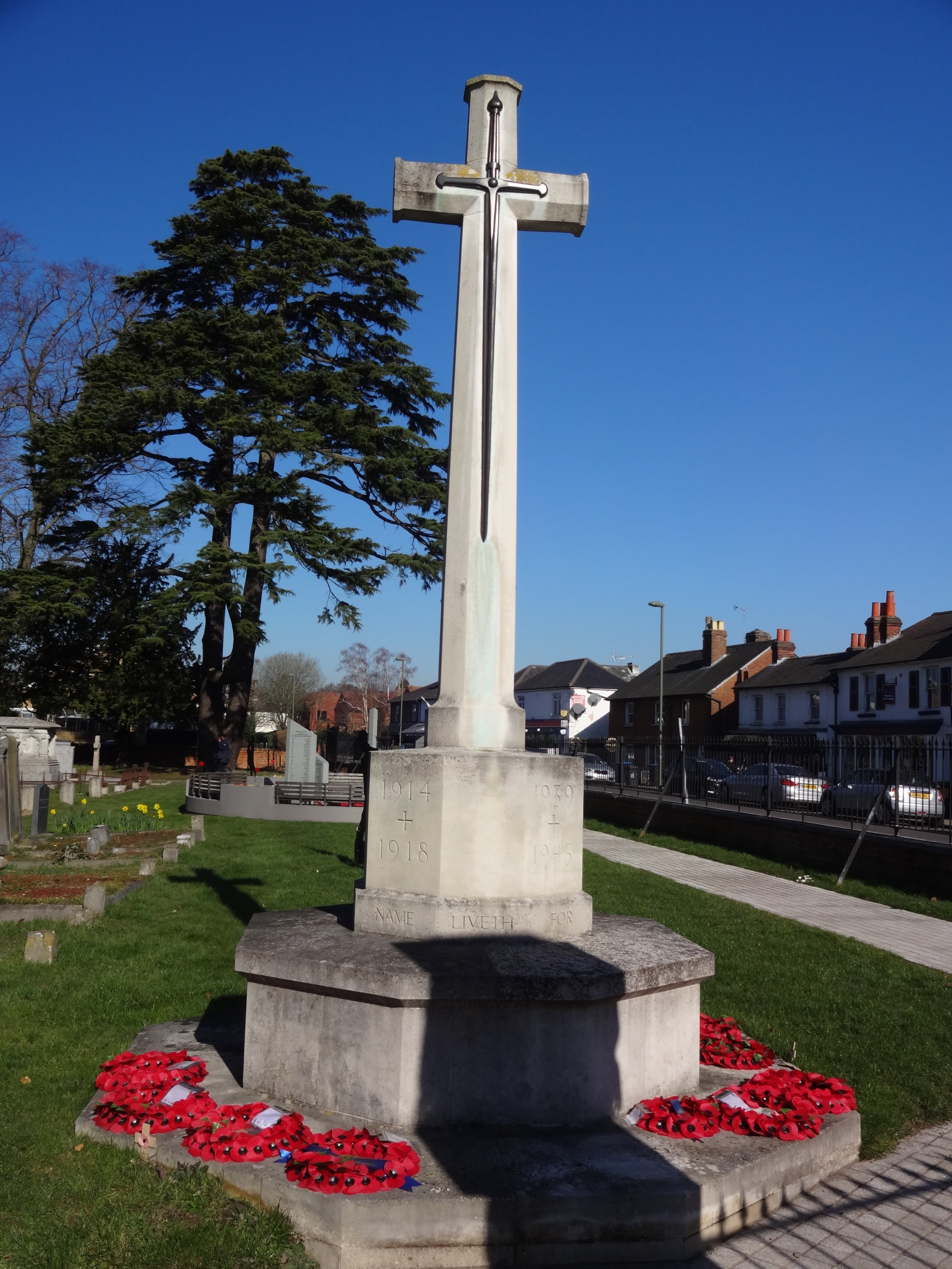 Englefield Green Cross Of Sacrifice - War Memorials Online